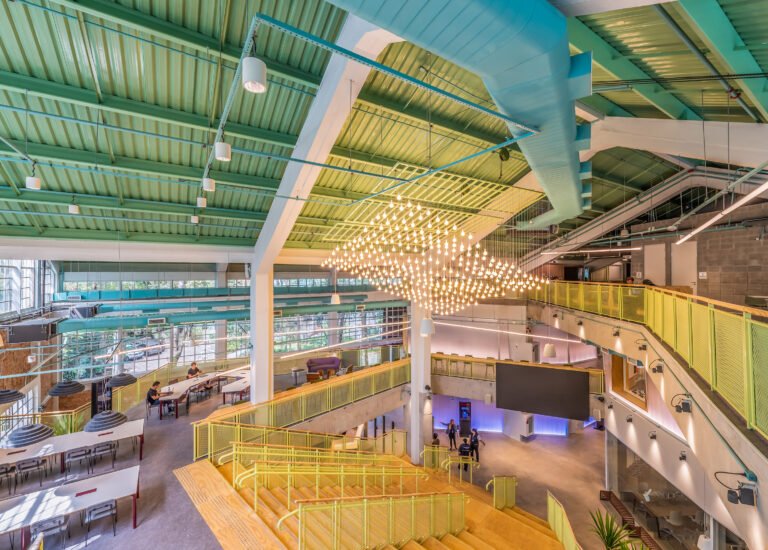 Enhancing Spaces Using Color Tuning Techniques – Linx